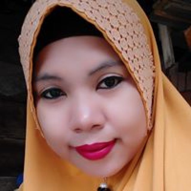 Sri Wahyuni - WeSing