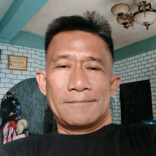 Christopher kay Corpuz - WeSing